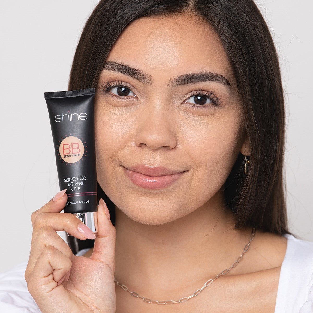 BB Cream: A Multitasking Marvel – Shine Cosmetics